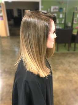 April Hammonds @ The Cut Above - Cartersville GA | Vagaro